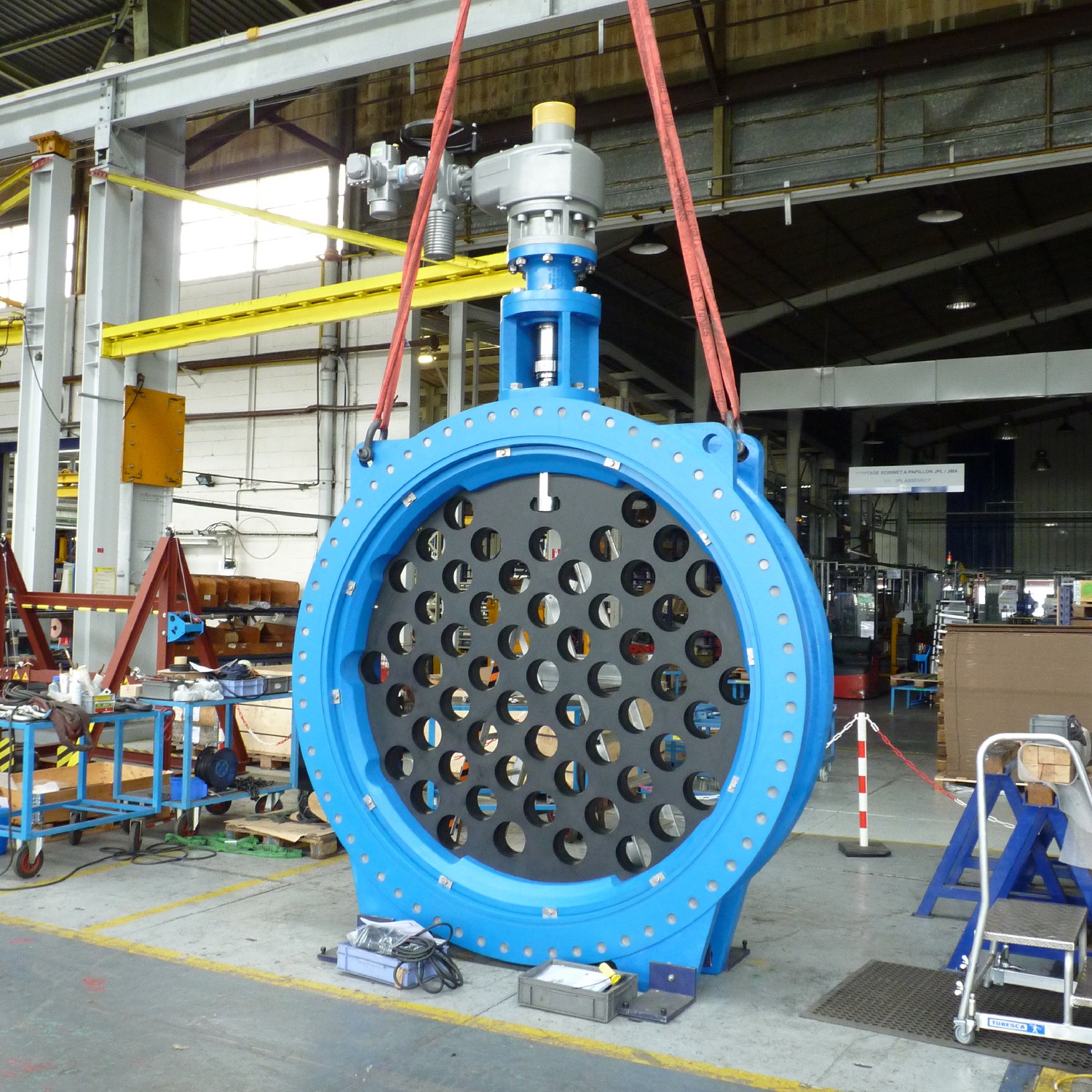 Energy Dissipation Valve MONOVAR® for intelligent control of fluids | PVI